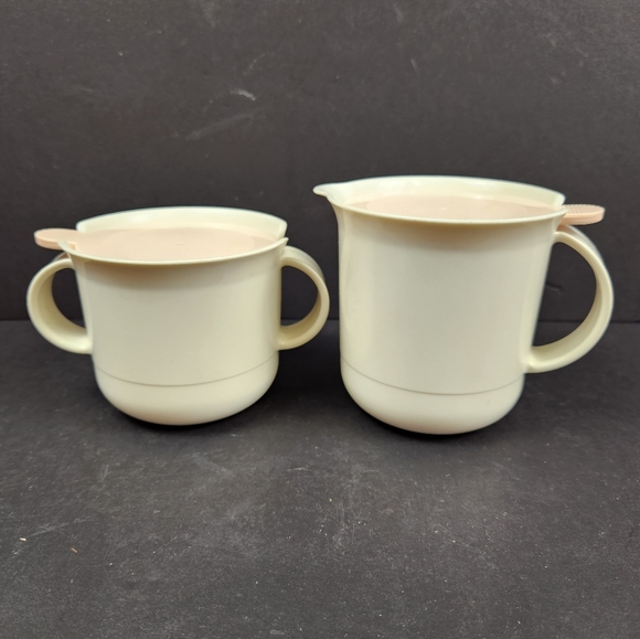 Tupperware | Dining | Vintage Tupperware Pale Pink White Sugar Creamer ...